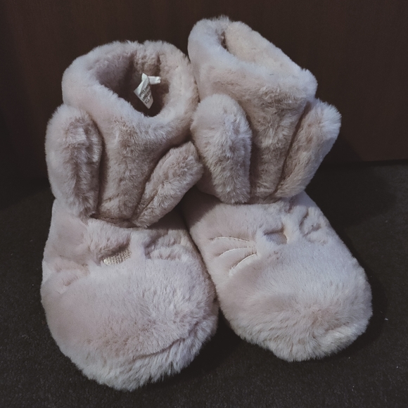 anko | Shoes | Kmart Size 7 Bunny Slipper Boots | Poshmark